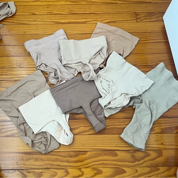 SKIMS | Intimates & Sleepwear | New Skims Shapewear Bundle | Poshmark